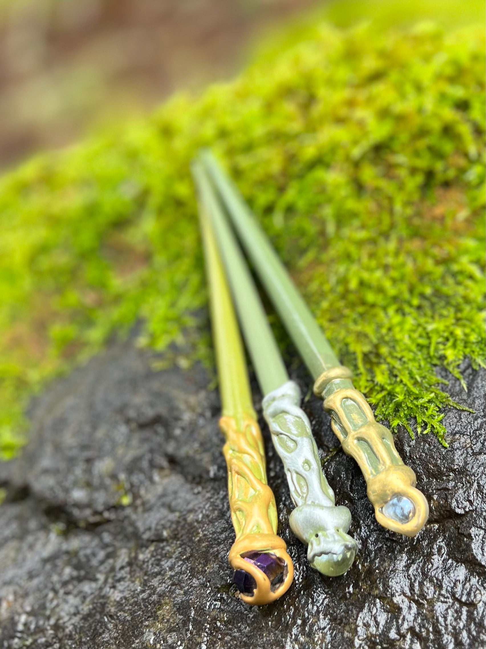 Leafy Green Hair Sticks – The Woodland Wandolier